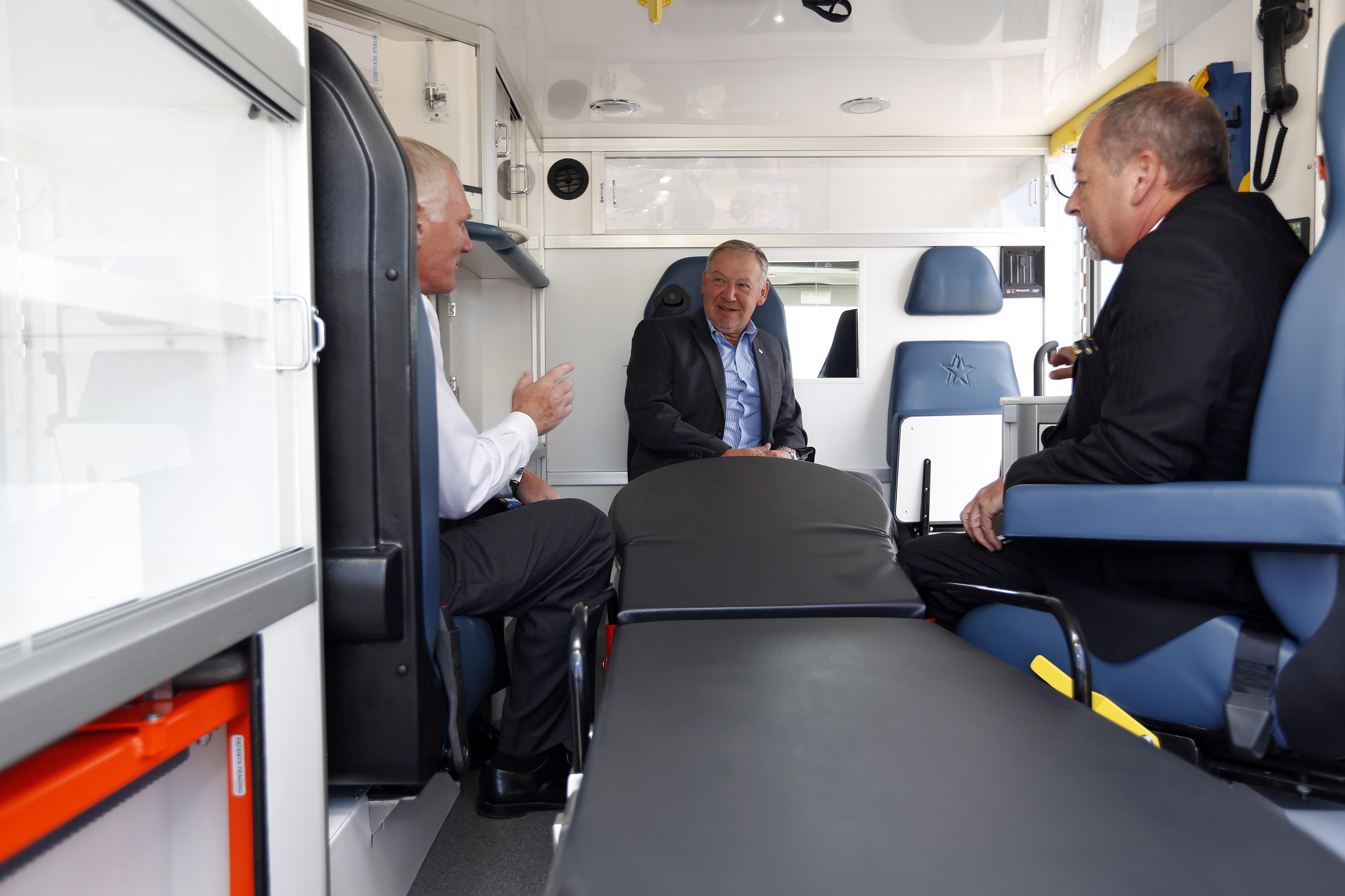 New Ambulance Fleet Improves Care, Safety, Boosts Economy | novascotia.ca